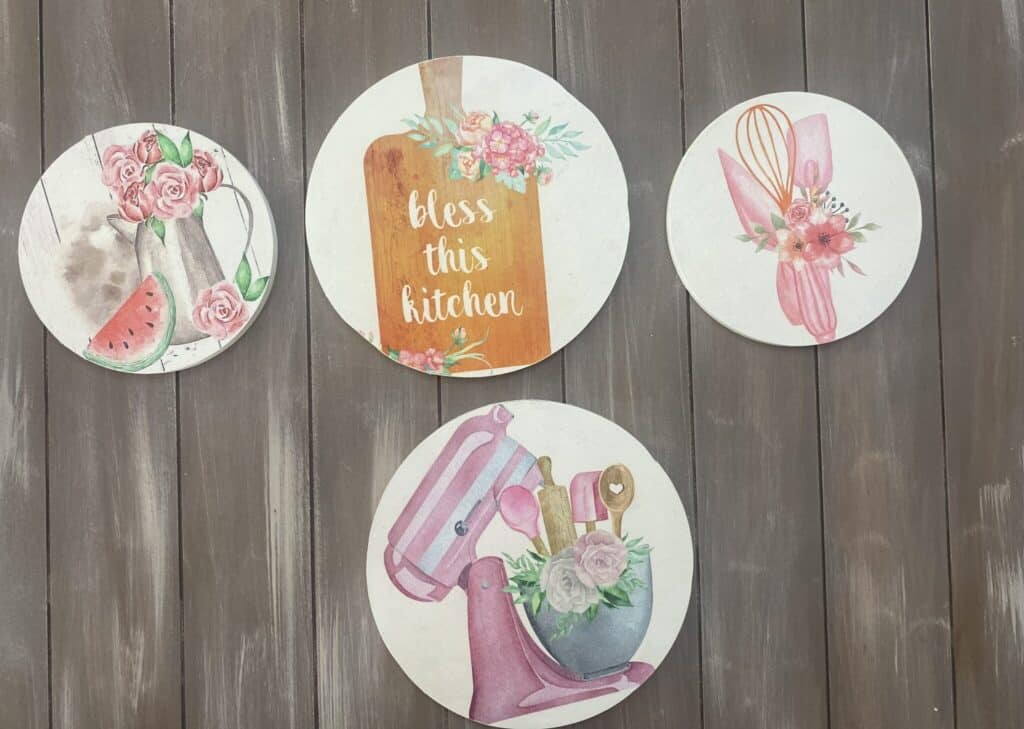 Pink Fleuri Kitchen Decorative Plates - I Make This