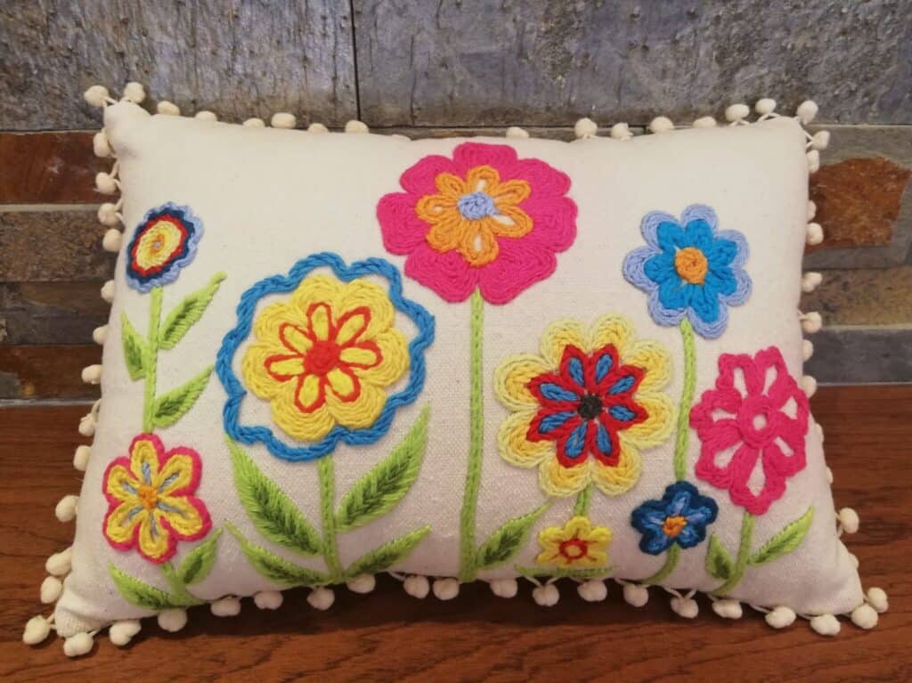 Spring flowers design cushin - I Make This