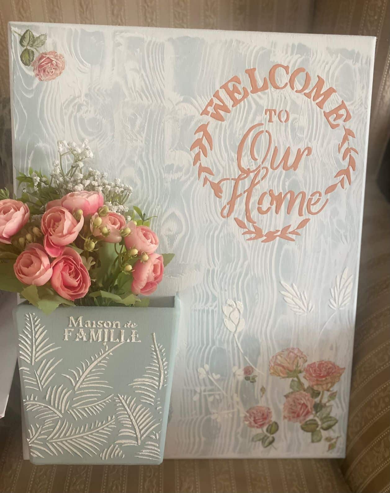 Door Sign with Flowers - I Make This