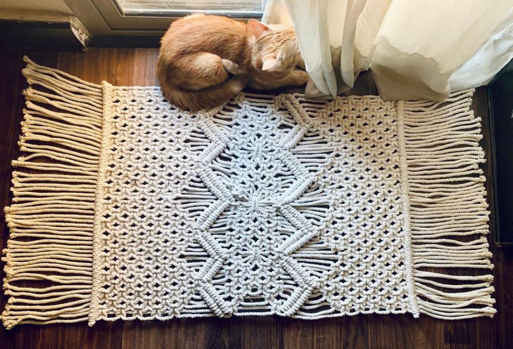 macrame handmade rug - I Make This