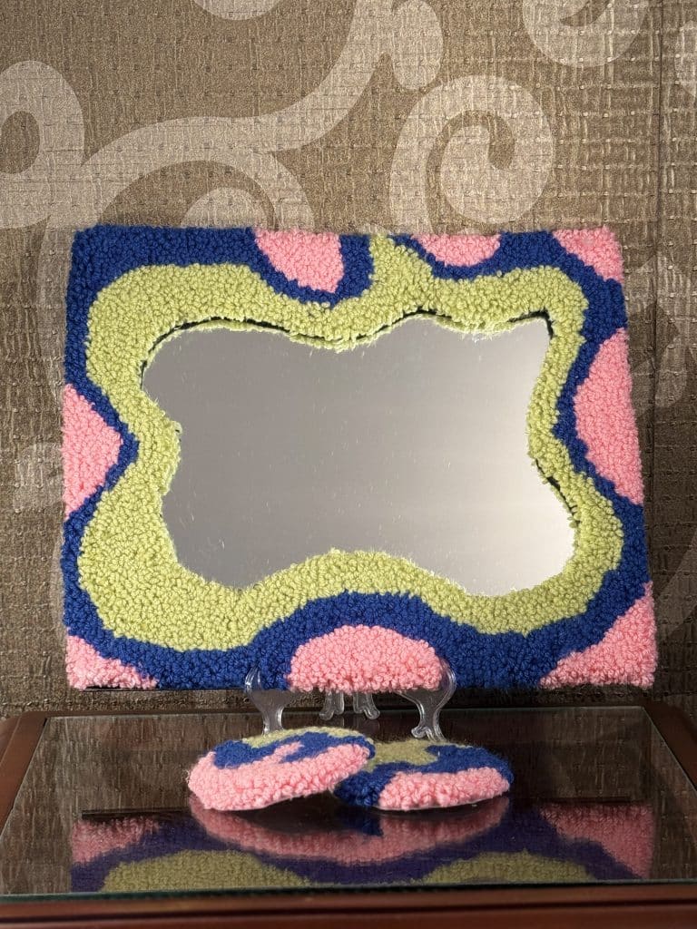 Messy mirror frame - I Make This